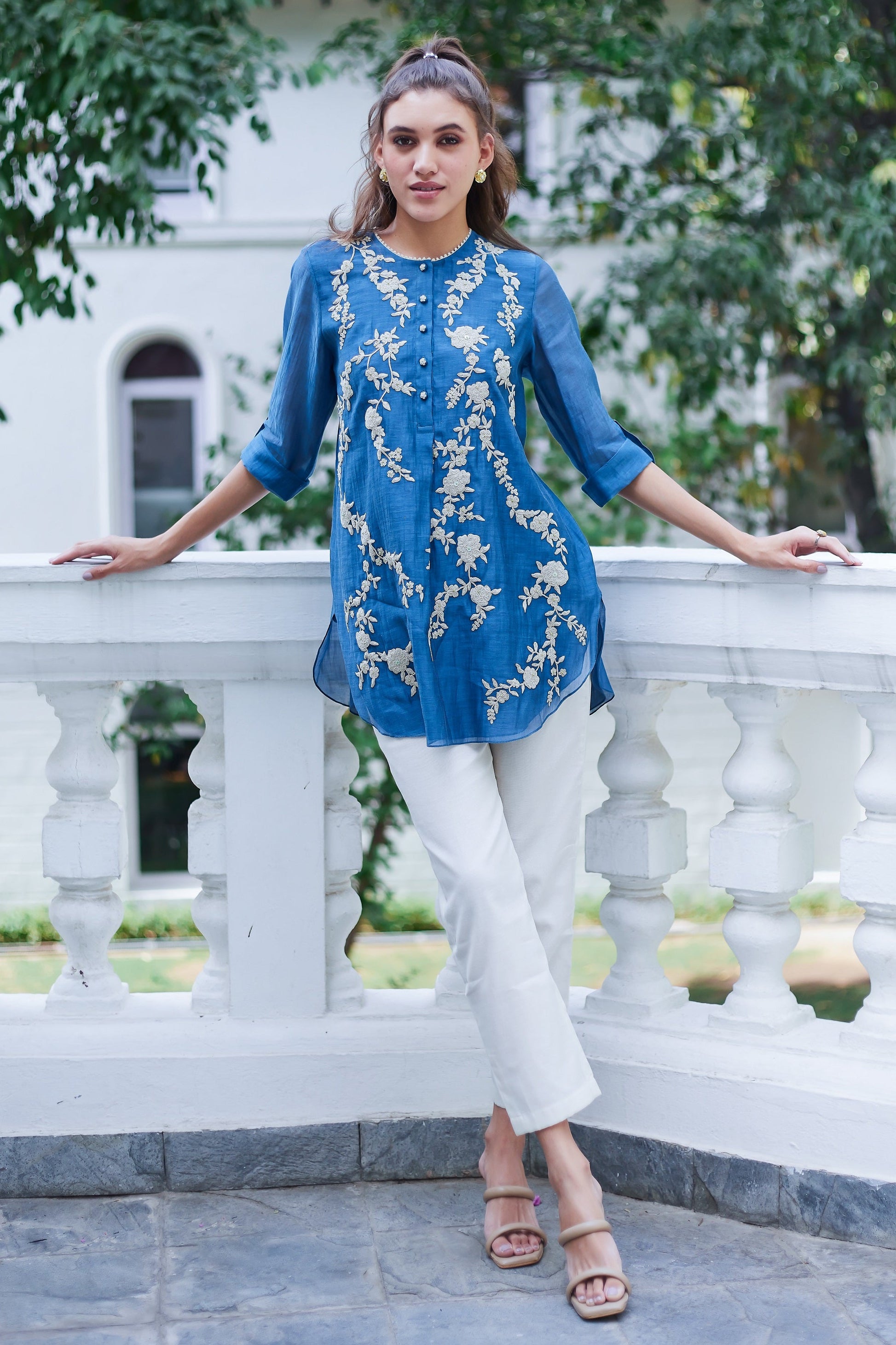 Elegent Amber Blue Reverse Muse Designer Tunic | Love Summer – Summer By Priyanka Gupta