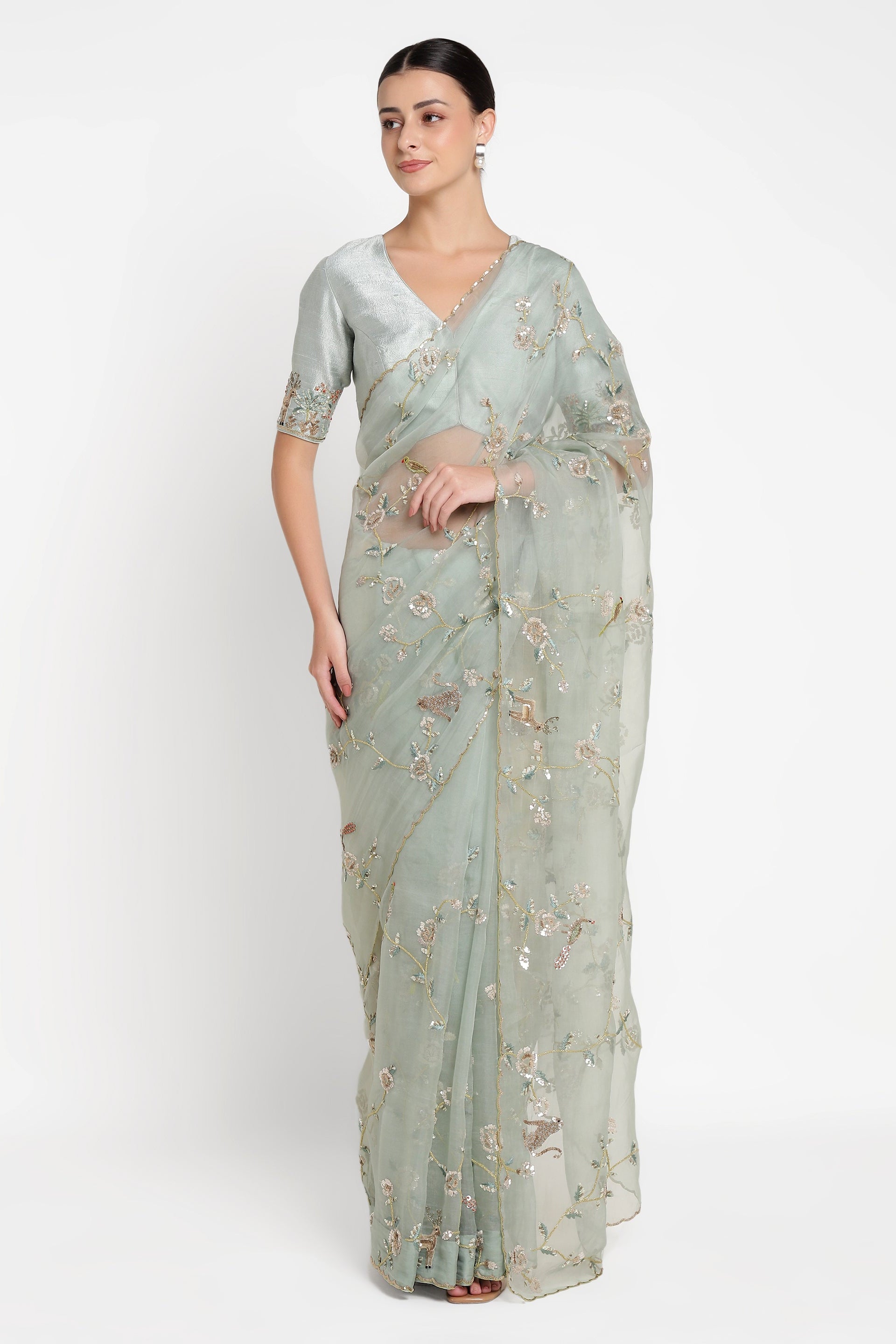 Buy Jungle Walk Rose Garden Saree – Summer By Priyanka Gupta